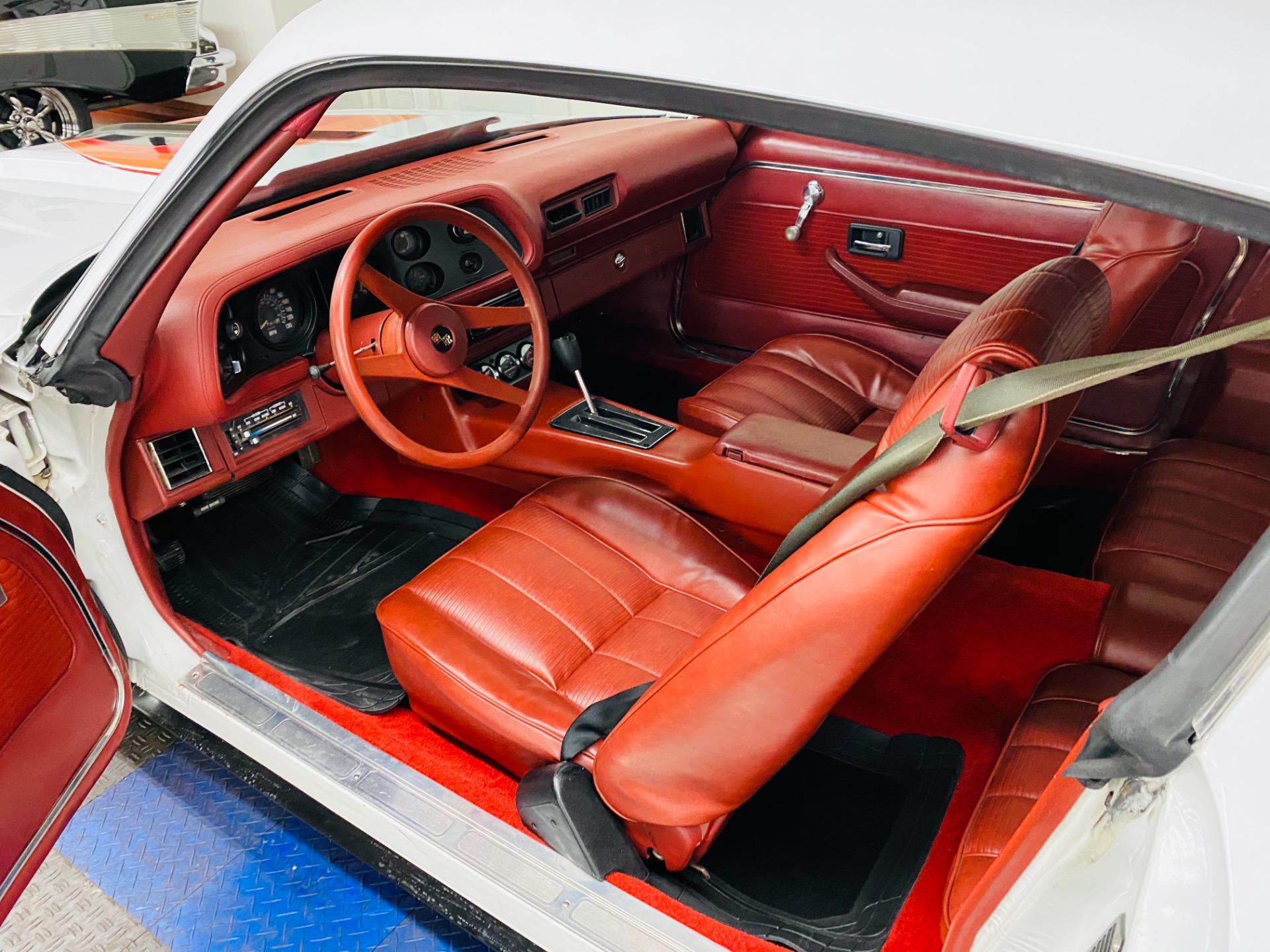 1977 camaro interior store