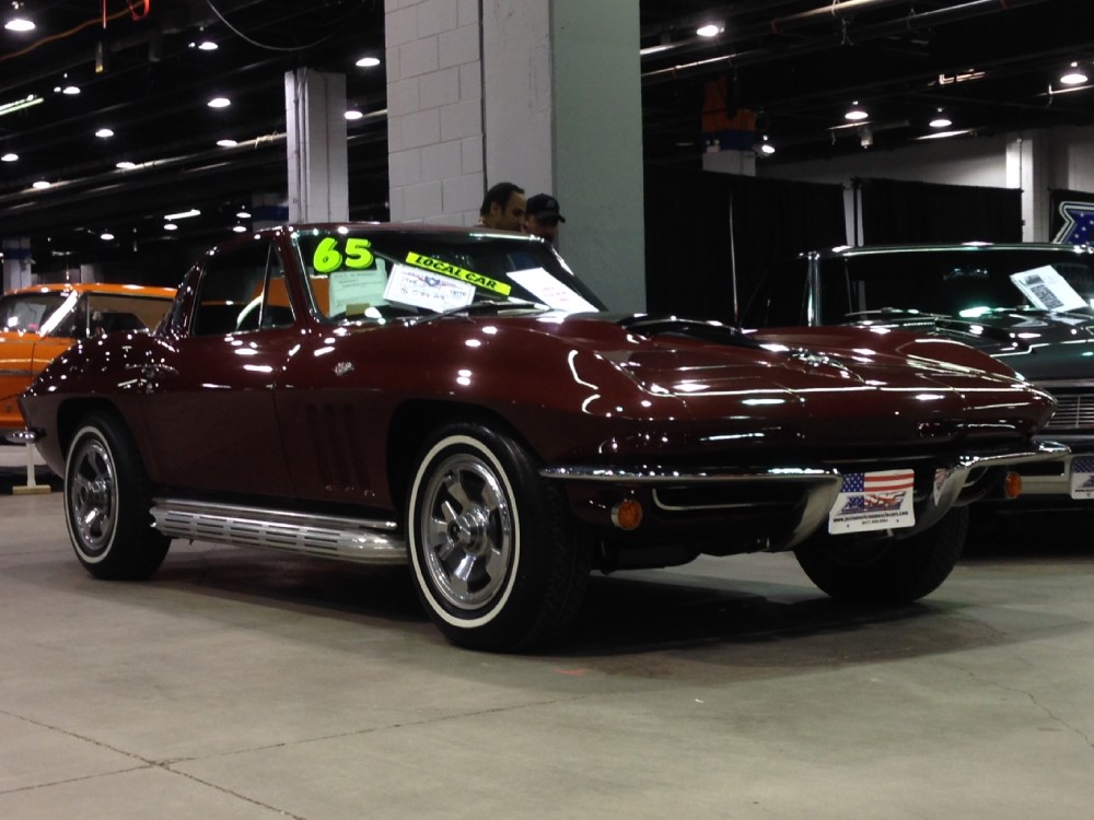 Maroon Corvette