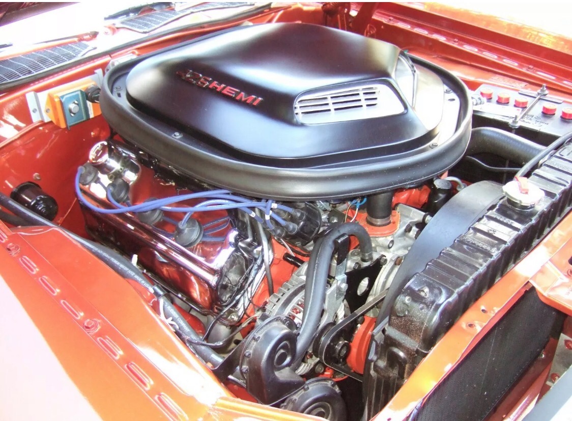1970 Challenger Hemi Engine