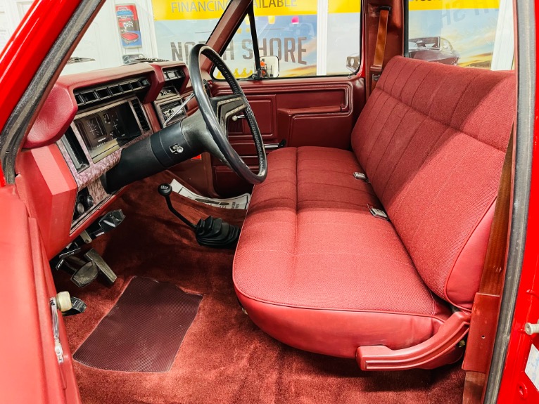 1985 Ford F 150 Interior